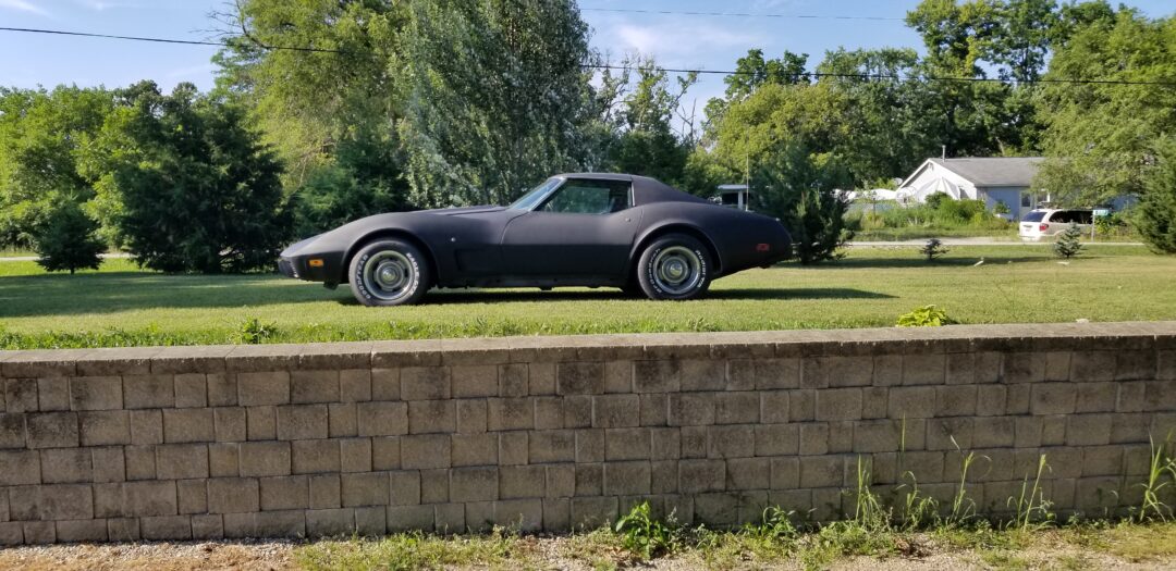 1975 Chevy Corvette - Bobs Classic Cars